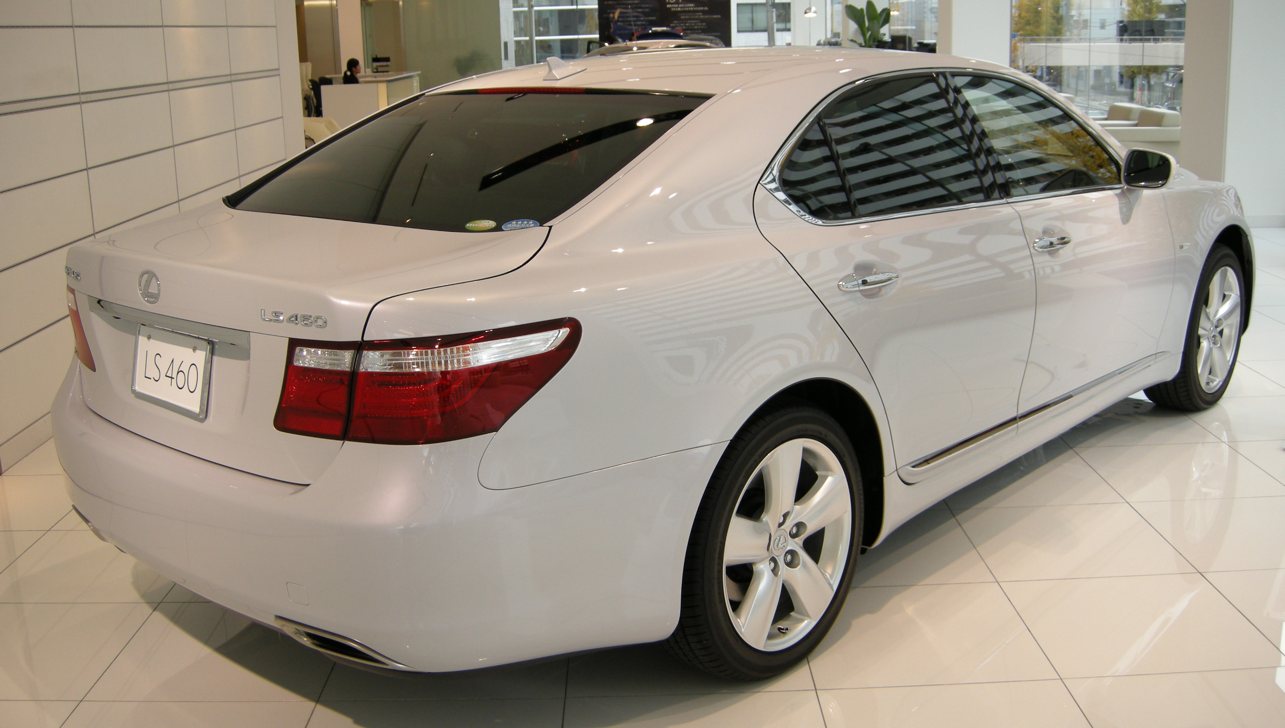2009 Lexus ES 350 VINs, Configurations, MSRP & Specs - AutoDetective