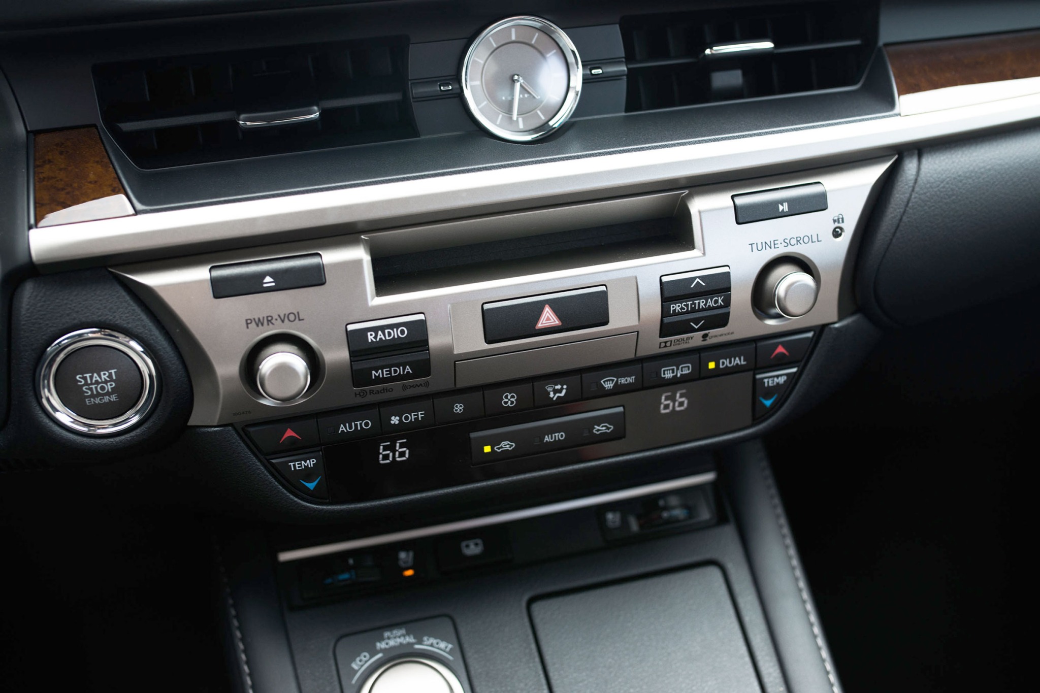 2016 Lexus ES 350 VINs, Configurations, MSRP & Specs - AutoDetective