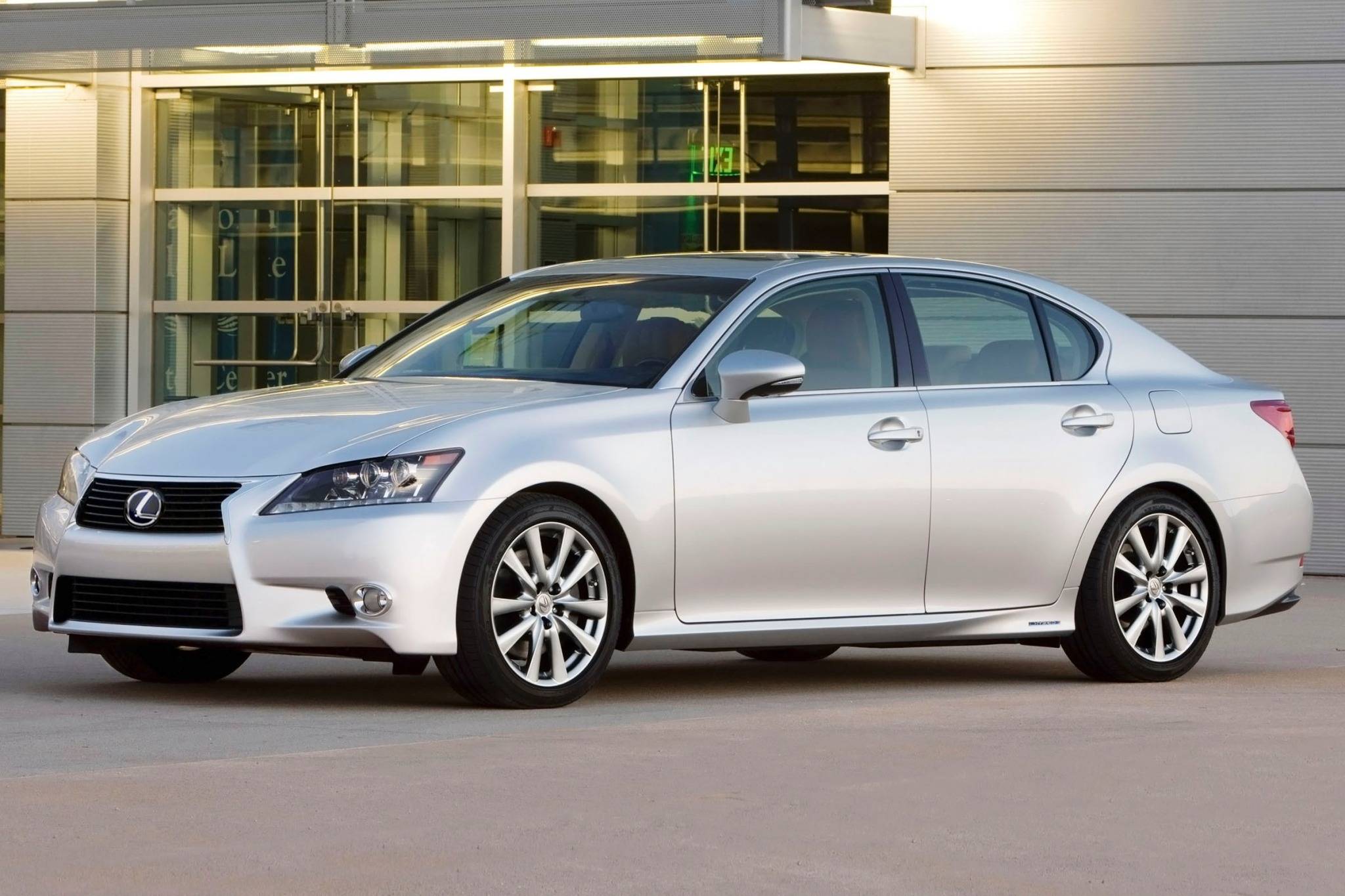 2015 Lexus GS 450h VINs, Configurations, MSRP & Specs - AutoDetective
