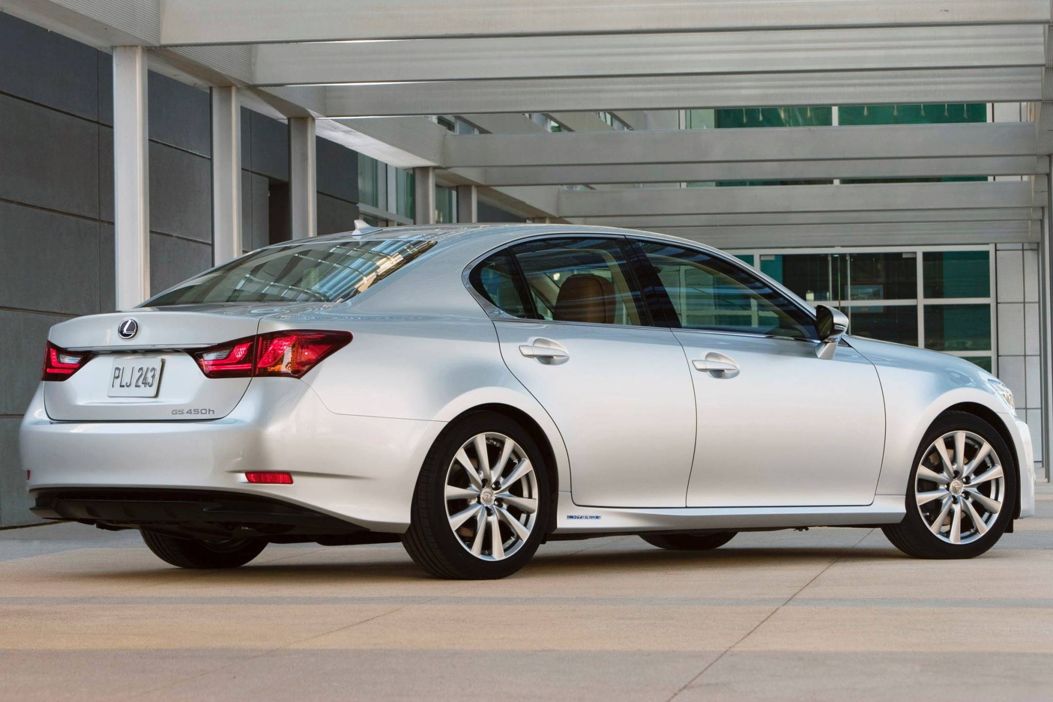 2015 Lexus GS 450h VINs, Configurations, MSRP & Specs - AutoDetective