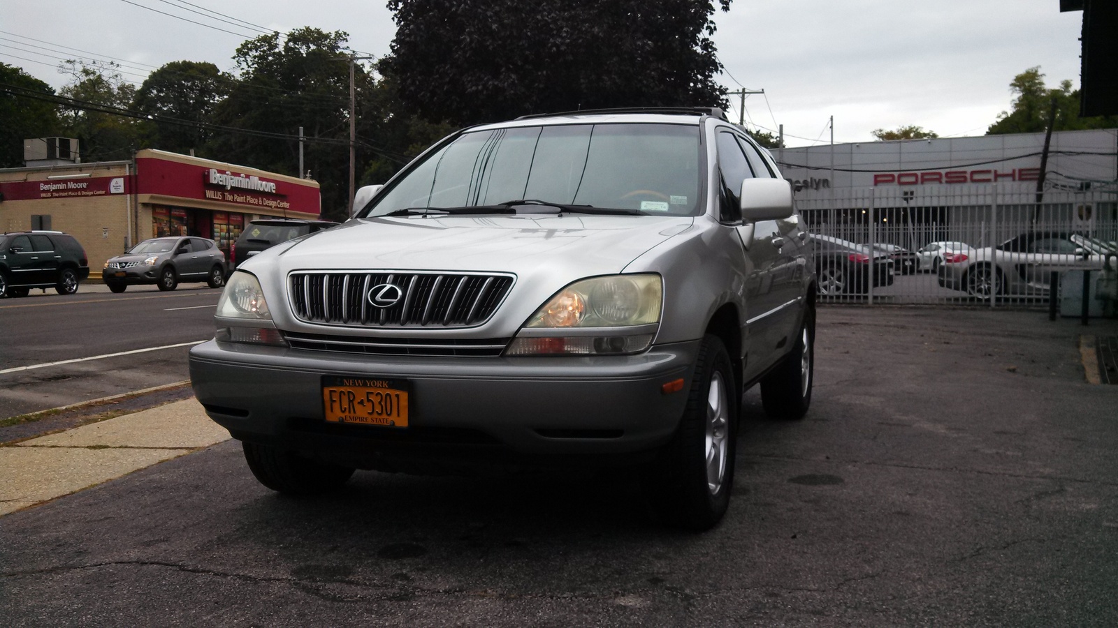2001 Lexus RX 300 VINs, Configurations, MSRP & Specs - AutoDetective