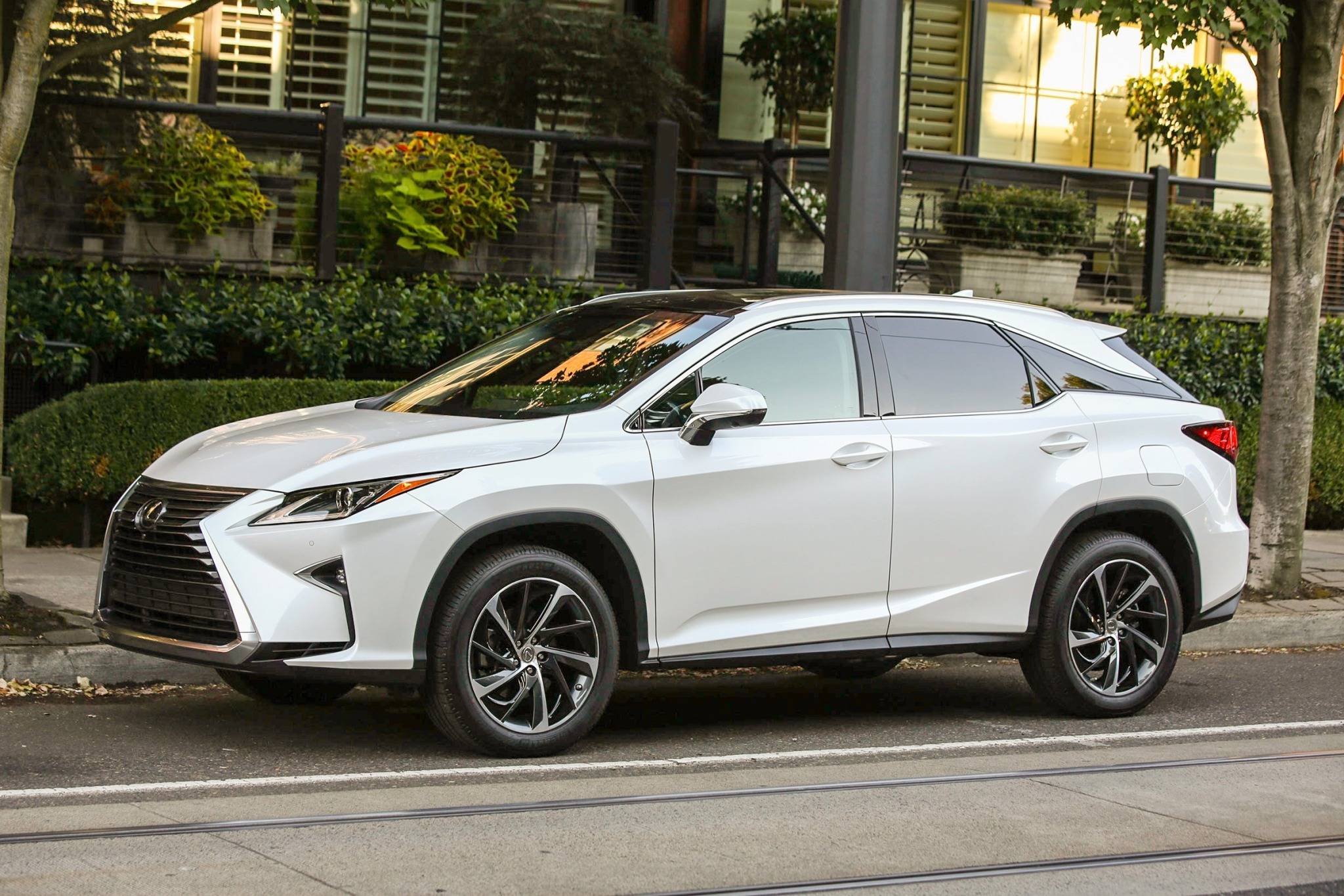 2017 Lexus RX 350 VINs, Configurations, MSRP & Specs - AutoDetective