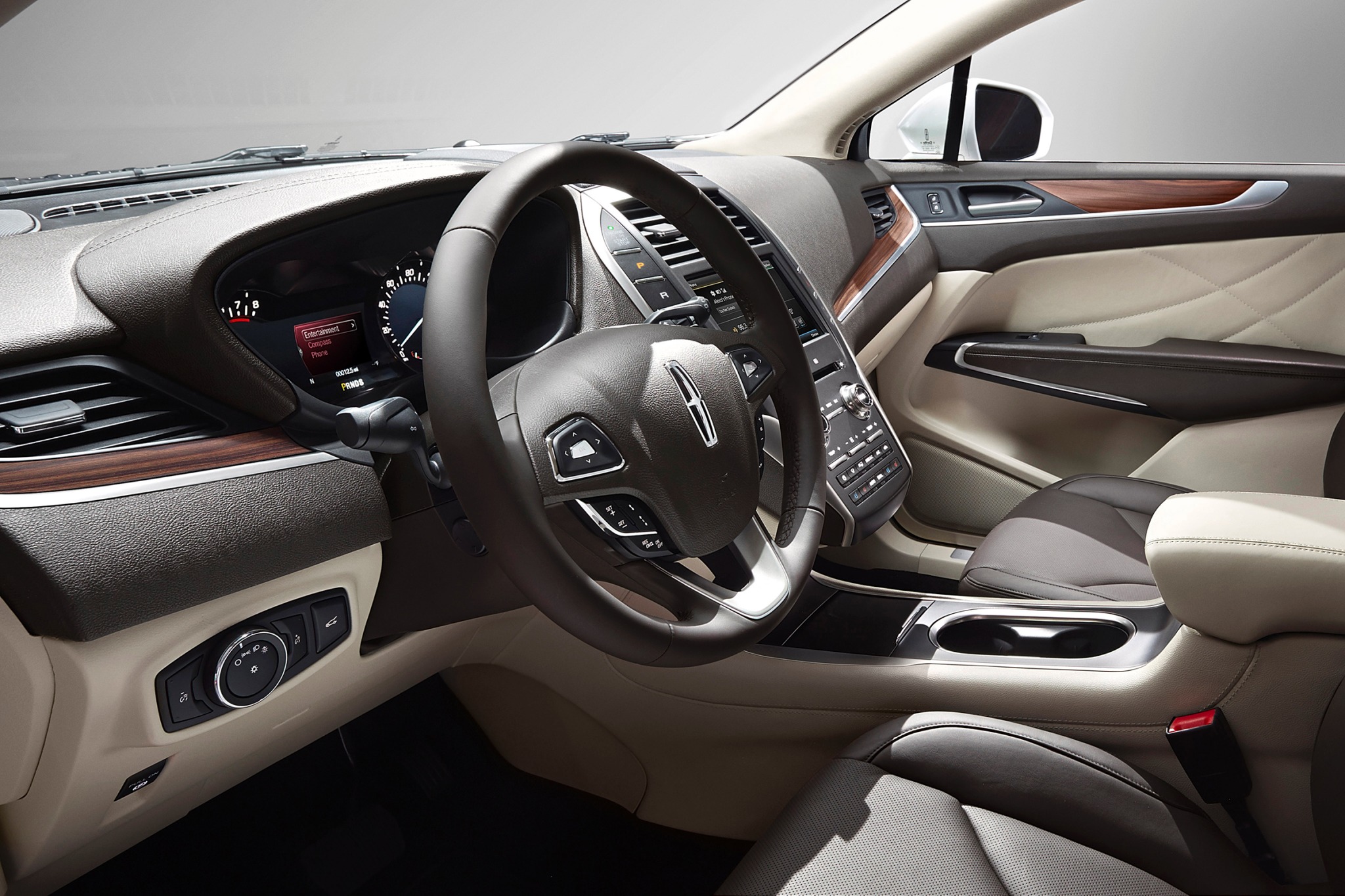 2017 Lincoln MKC Specs, Prices, VINs & Recalls - AutoDetective