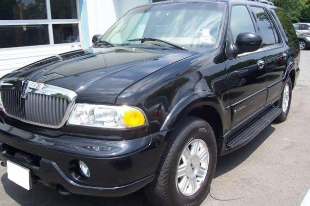 2002 Lincoln Navigator Specs, Prices, VINs & Recalls - AutoDetective