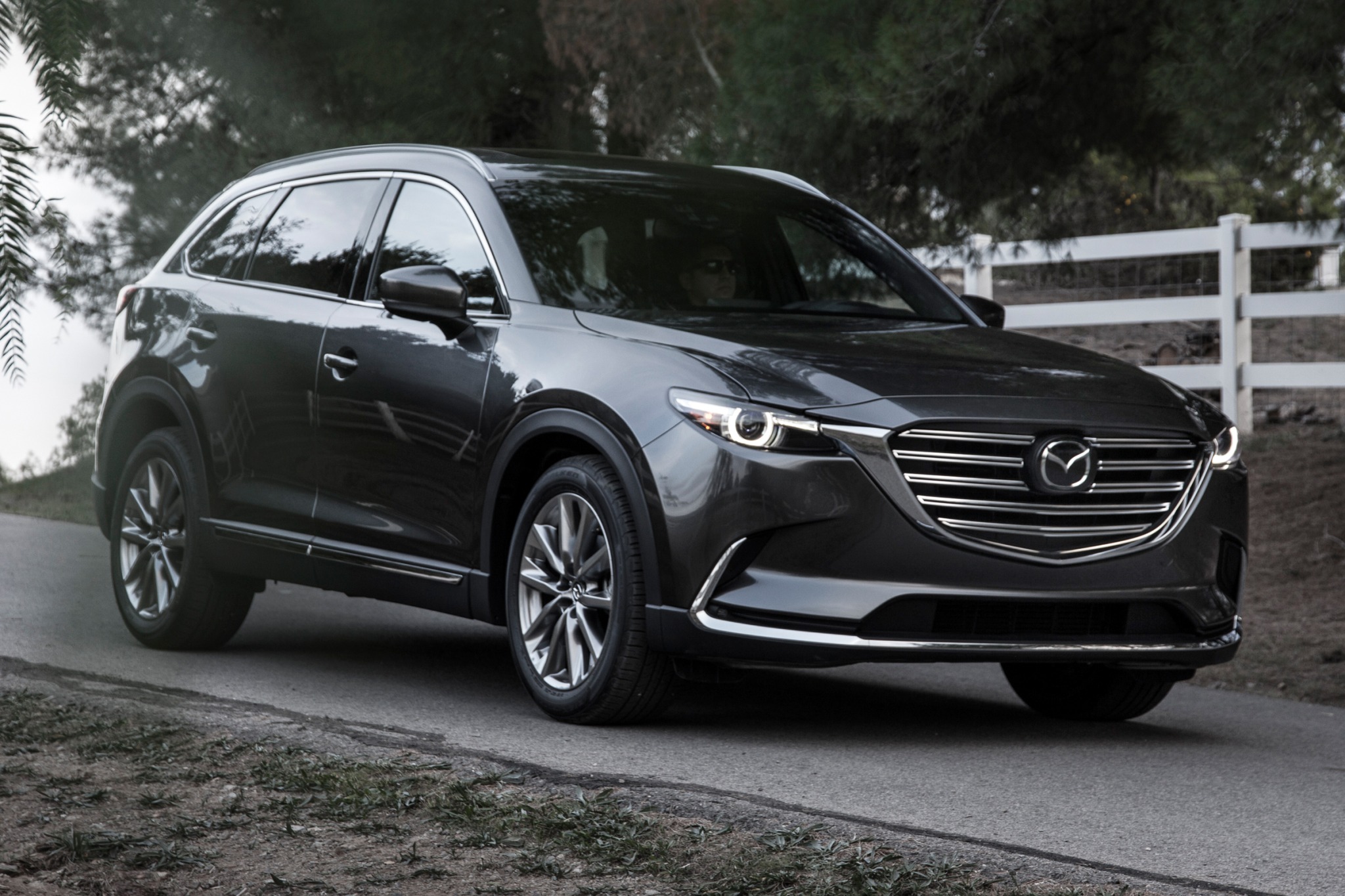 2016 Mazda CX-9 VINs, Configurations, MSRP & Specs - AutoDetective