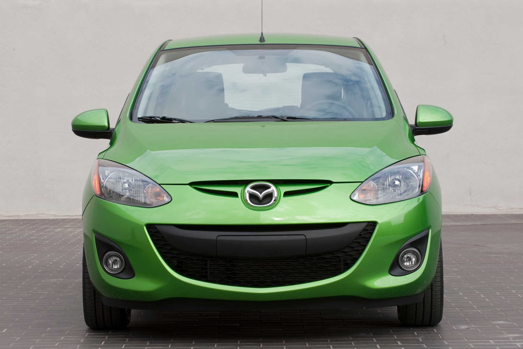 2012 Mazda MAZDA2 VINs, Configurations, MSRP & Specs - AutoDetective