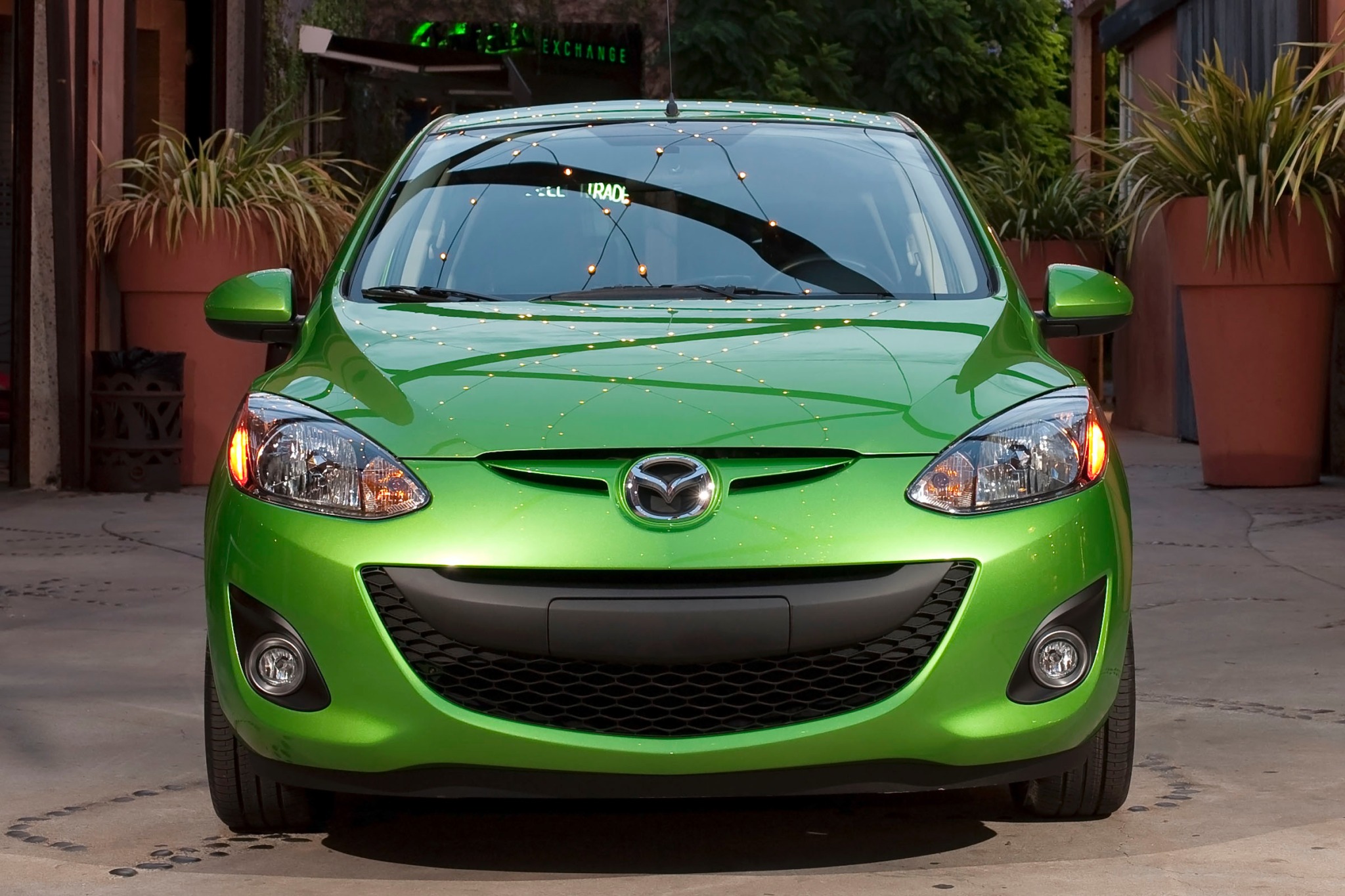 2012 Mazda MAZDA2 VINs, Configurations, MSRP & Specs - AutoDetective