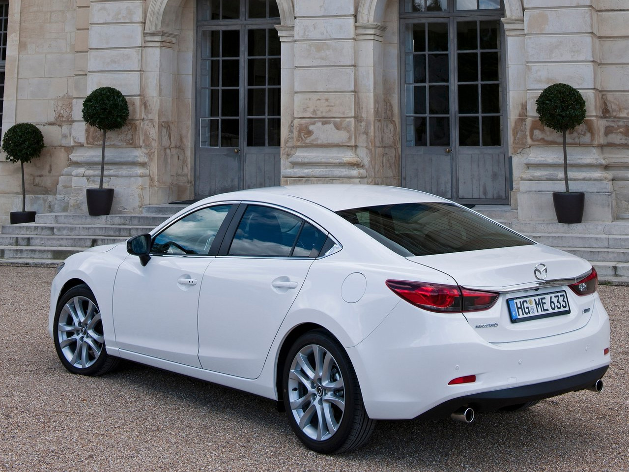 2013 Mazda Mazda6 VINs, Configurations, MSRP & Specs - AutoDetective