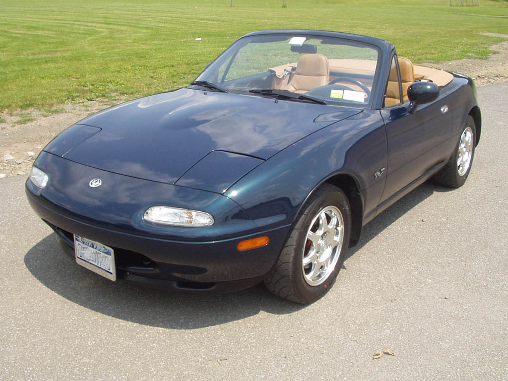 1994 Mazda MX-5 Miata VINs, Configurations, MSRP & Specs - AutoDetective