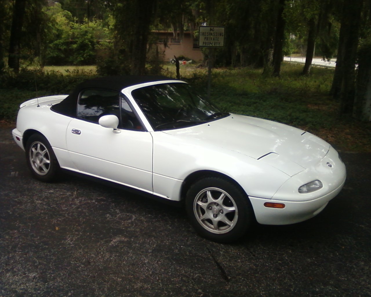 1994 Mazda MX-5 Miata VINs, Configurations, MSRP & Specs - AutoDetective