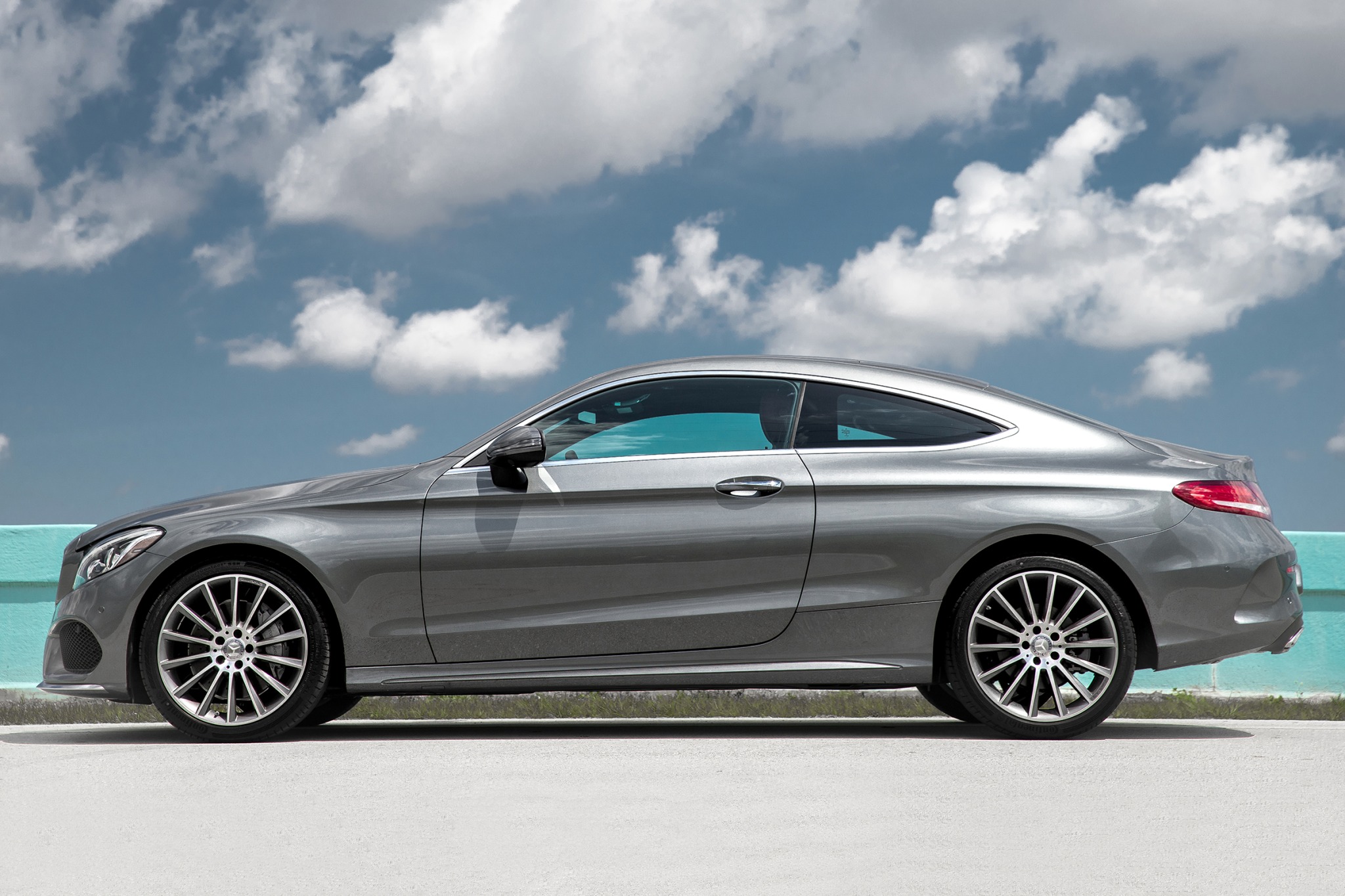 2017 Mercedes-Benz C-Class C300 Sedan VIN Lookup - AutoDetective