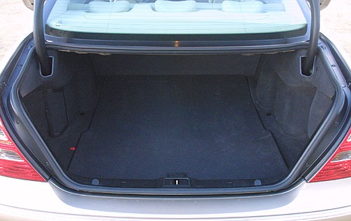 2004 Mercedes-Benz E-Class Specs, Prices, VINs & Recalls - AutoDetective