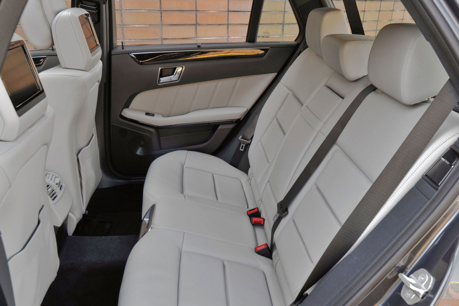 2012 Mercedes-Benz E-Class Specs, Prices, VINs & Recalls - AutoDetective