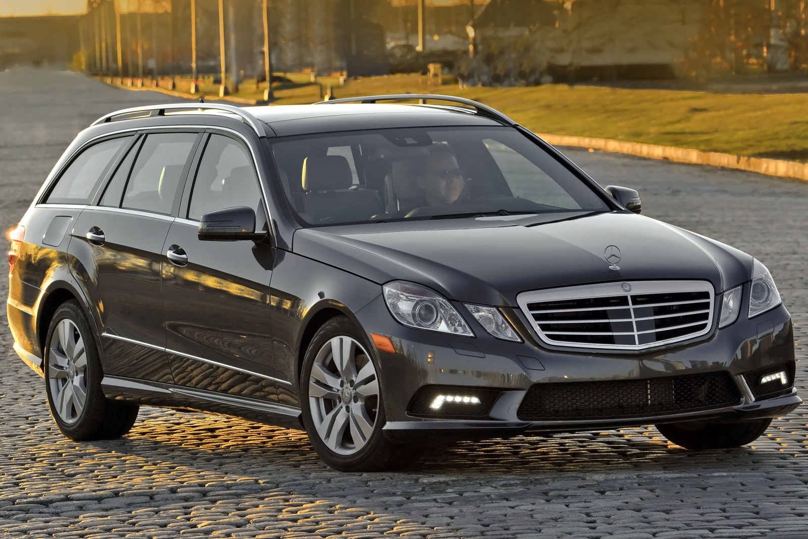 2012 Mercedes-Benz E-Class Specs, Prices, VINs & Recalls - AutoDetective