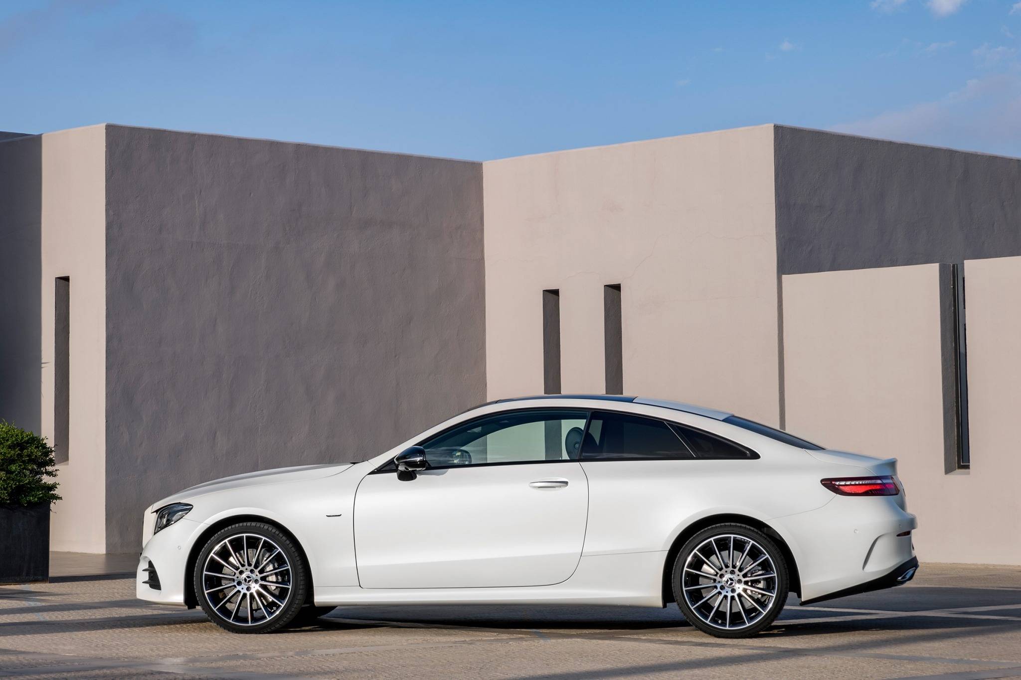 2018 Mercedes-Benz E-Class Specs, Prices, VINs & Recalls - AutoDetective