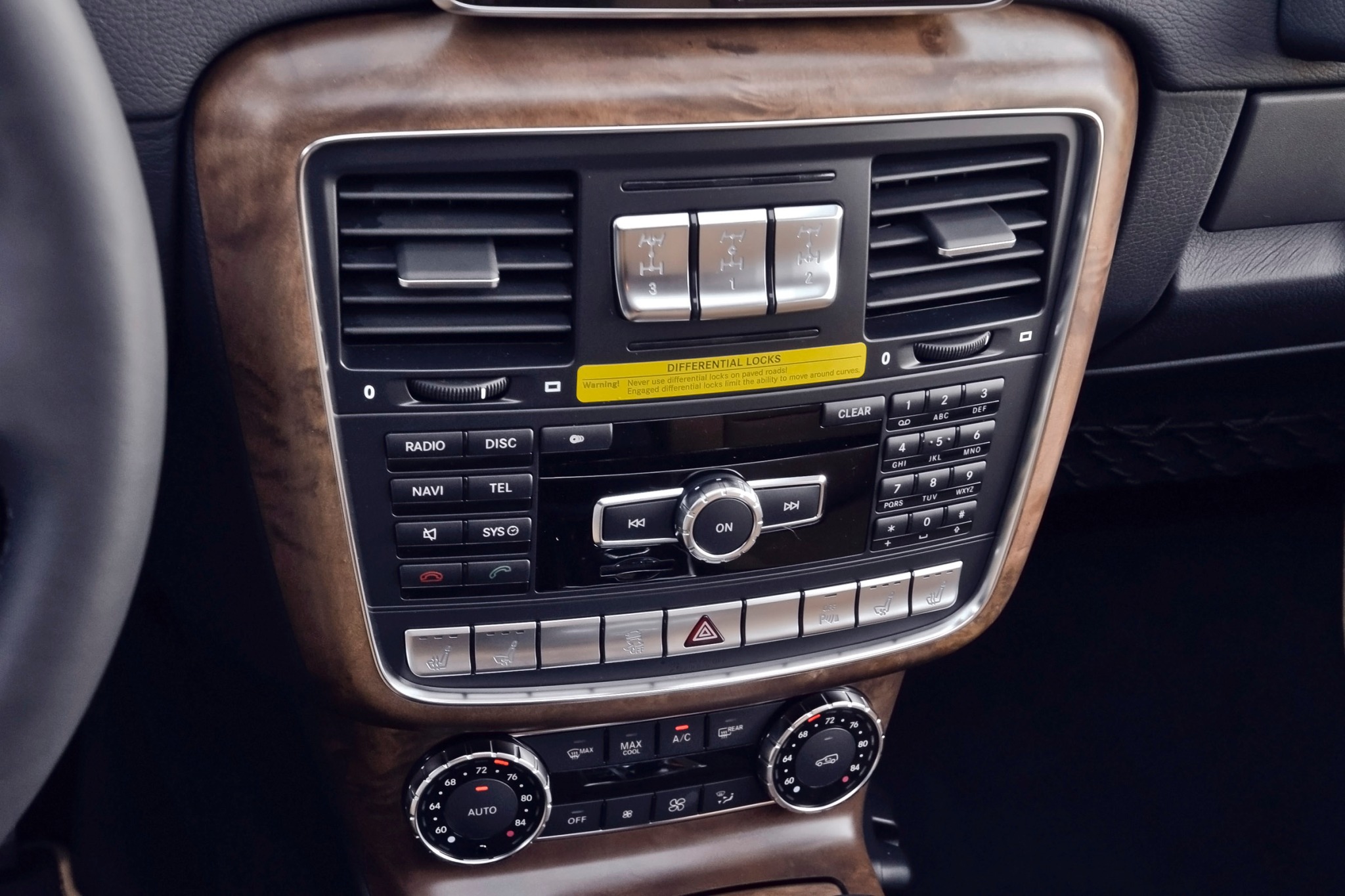 2015 Mercedes-Benz G-Class VIN Number Search - AutoDetective