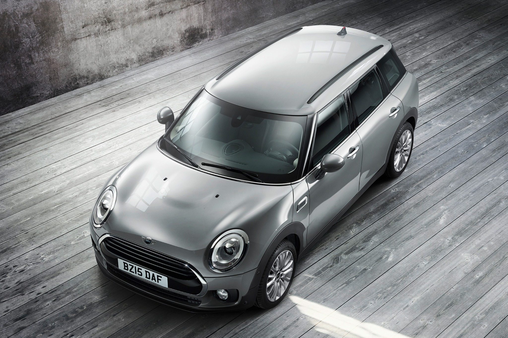 2017 Mini Clubman VINs, Configurations, MSRP & Specs - AutoDetective