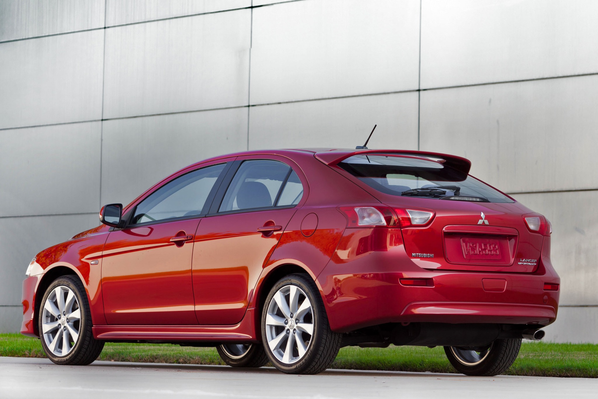 2014 Mitsubishi Lancer Sportback Specs, Prices, VINs & Recalls ...