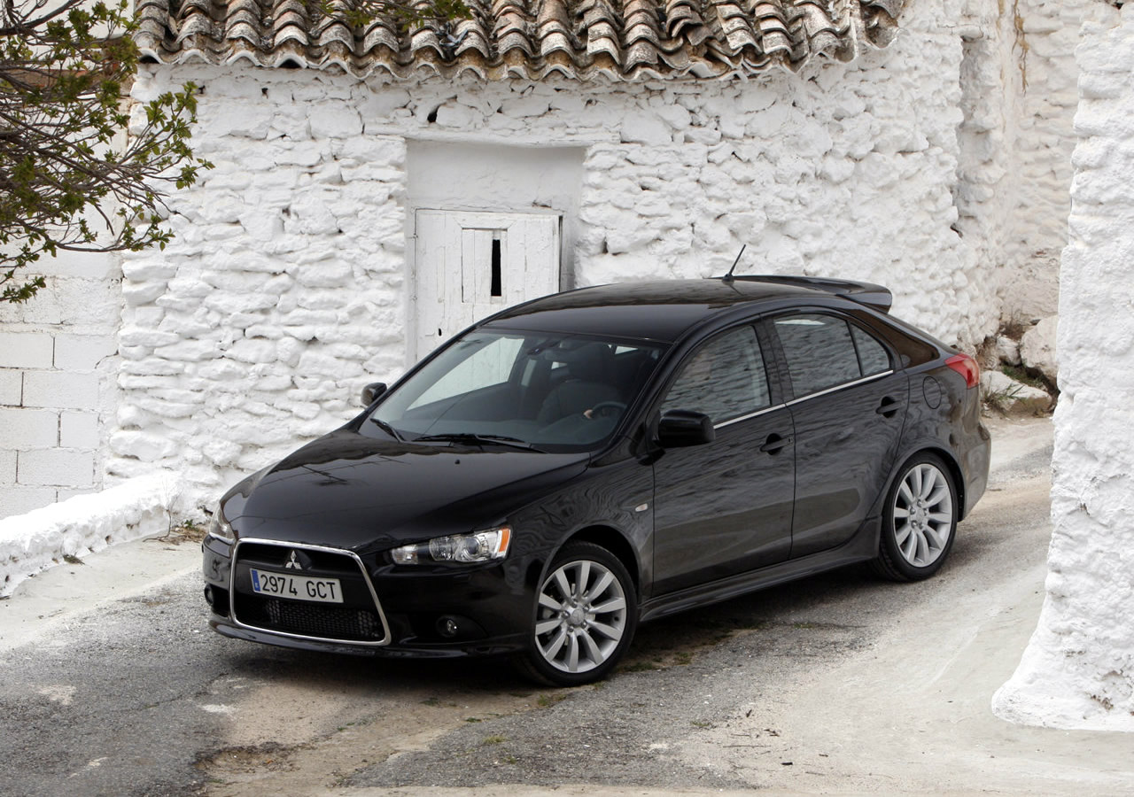 2010 Mitsubishi Lancer Specs, Prices, VINs & Recalls - AutoDetective