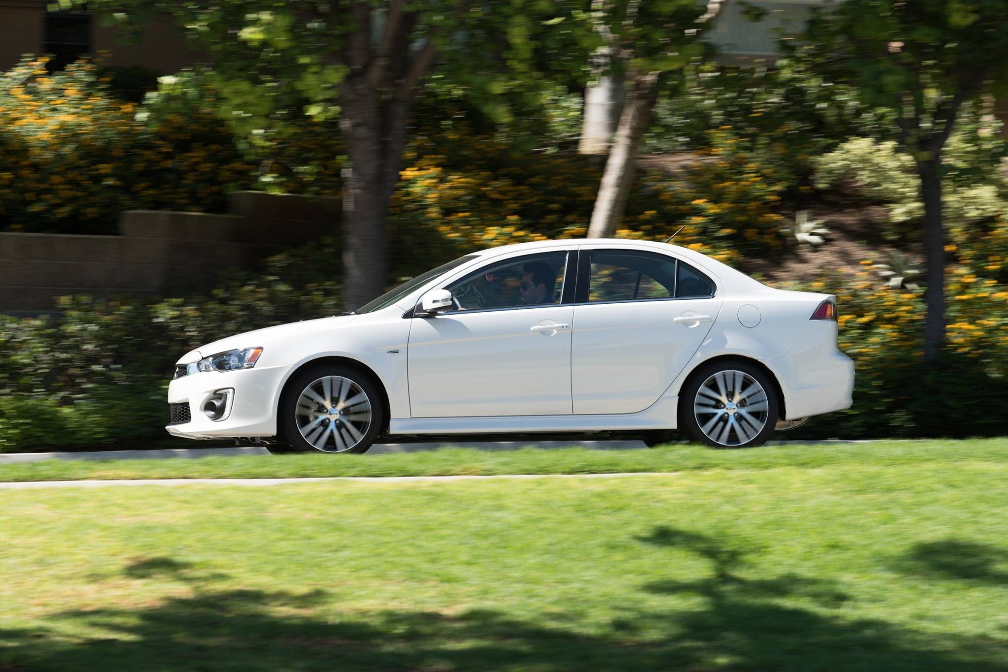 2017 Mitsubishi Lancer Specs, Prices, VINs & Recalls - AutoDetective