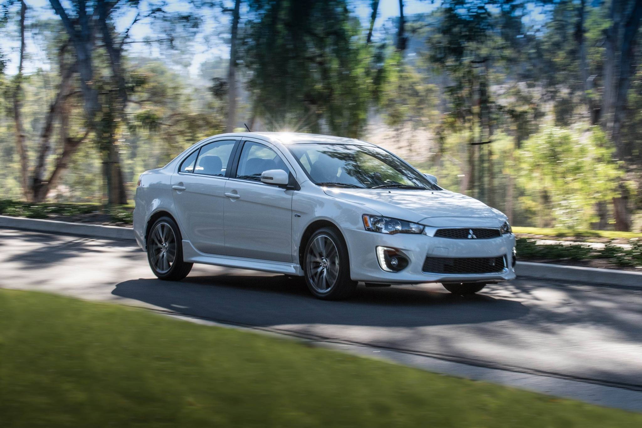2017 Mitsubishi Lancer Specs, Prices, VINs & Recalls - AutoDetective