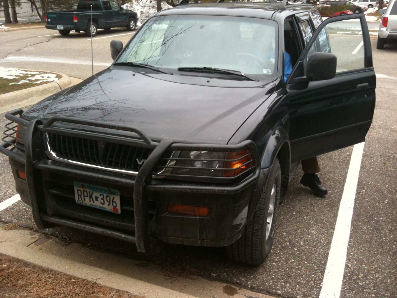 1999 Mitsubishi Montero Sport Specs, Prices, VINs & Recalls - AutoDetective