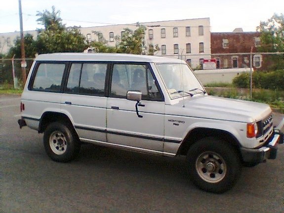 1990 Mitsubishi Montero Specs, Prices, VINs & Recalls - AutoDetective