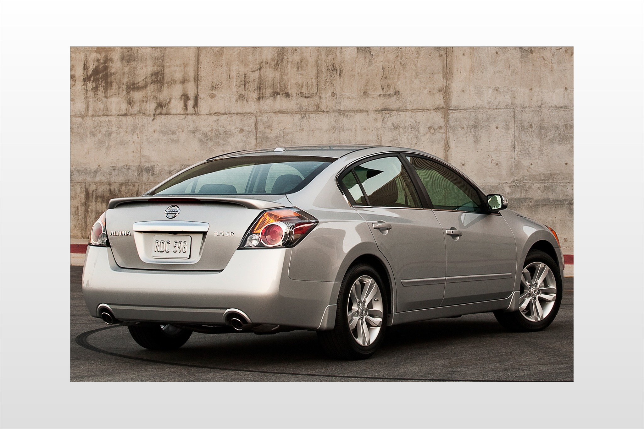 2010 Nissan Altima Specs, Prices, VINs & Recalls - AutoDetective