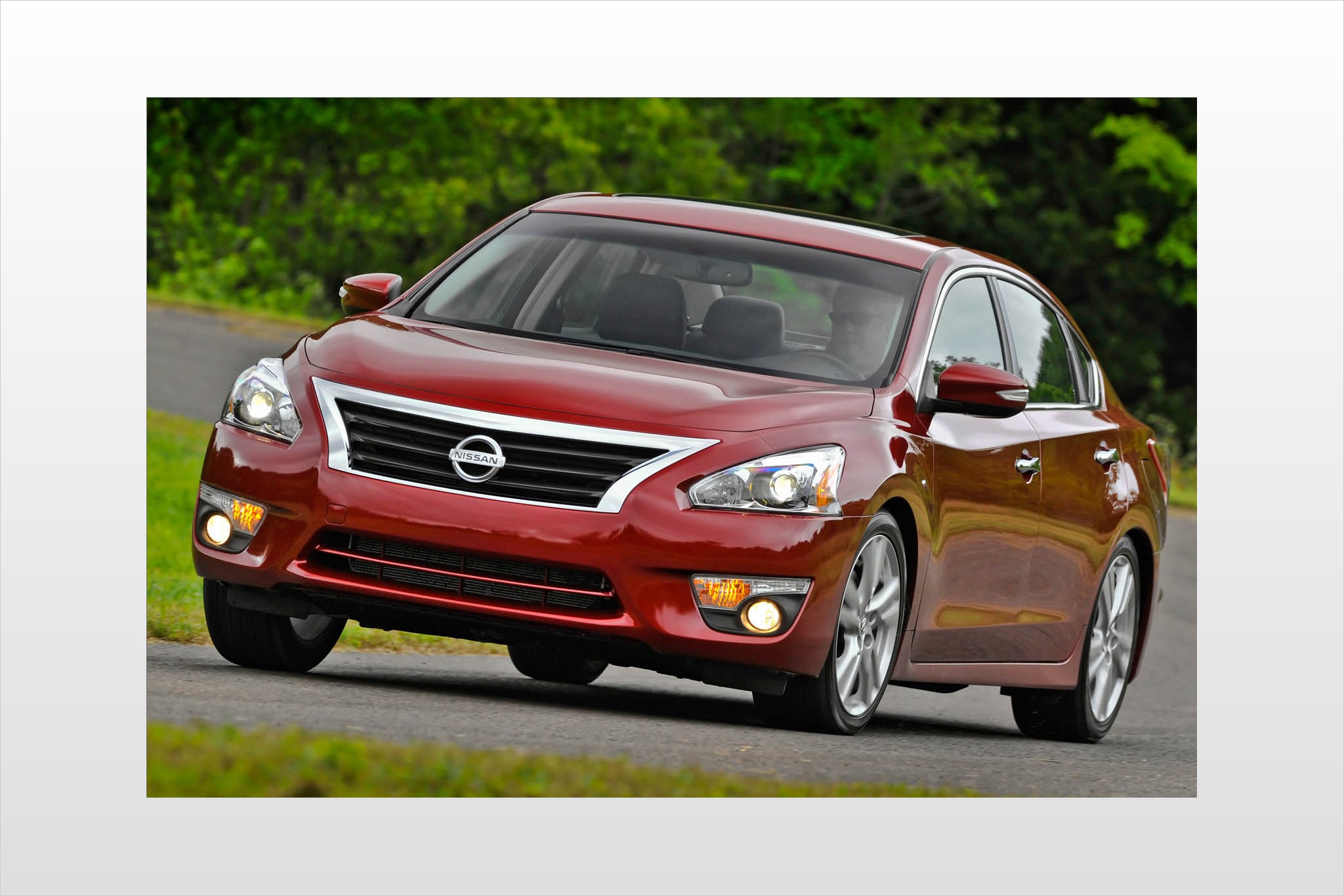 2014 Nissan Altima Specs, Prices, VINs & Recalls - AutoDetective