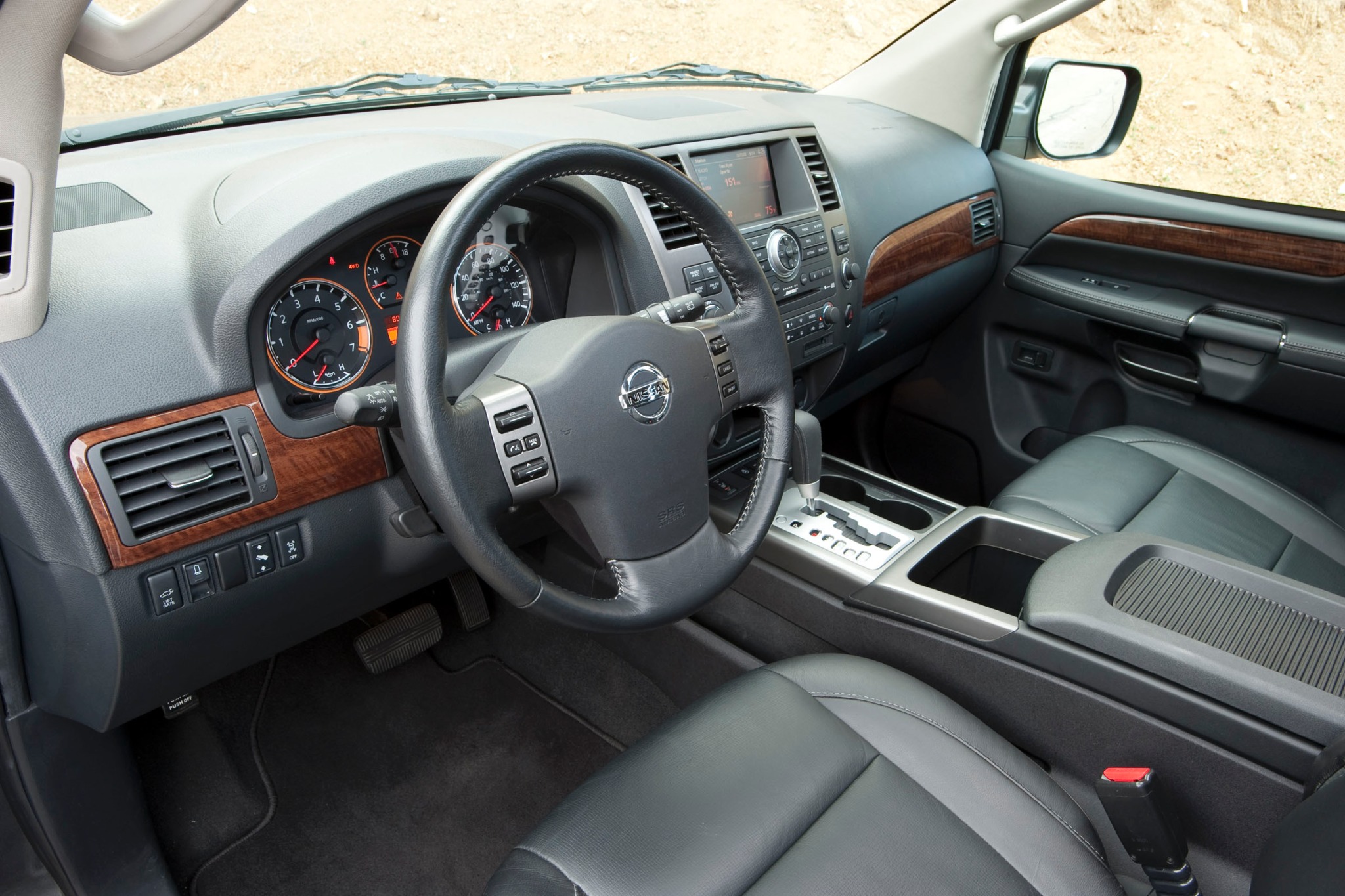 2013 Nissan Armada Specs, Prices, VINs & Recalls - AutoDetective