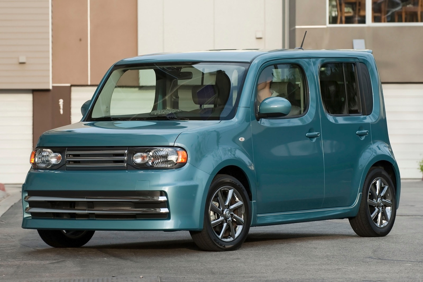 2013 Nissan cube Specs, Prices, VINs & Recalls - AutoDetective