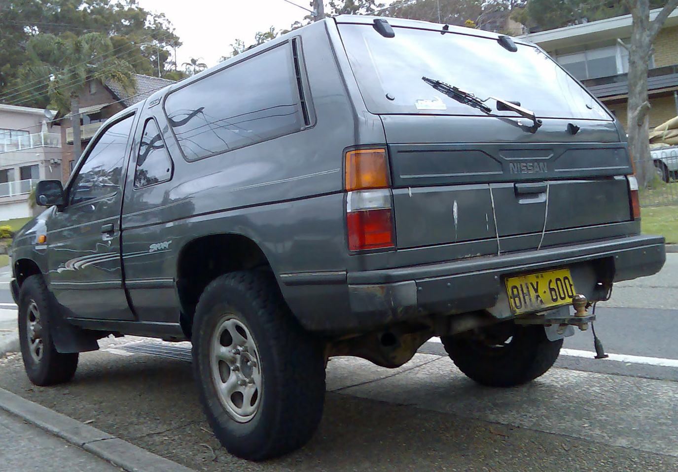 1992 Nissan Pathfinder Specs, Prices, VINs & Recalls - AutoDetective