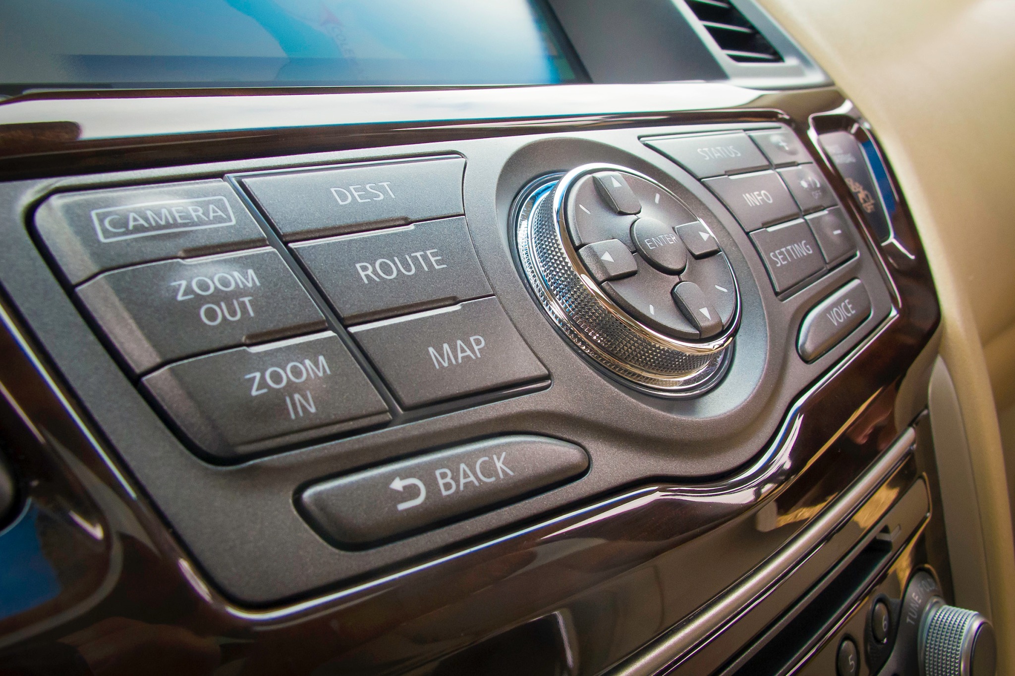 2015 Nissan Pathfinder Specs, Prices, VINs & Recalls - AutoDetective