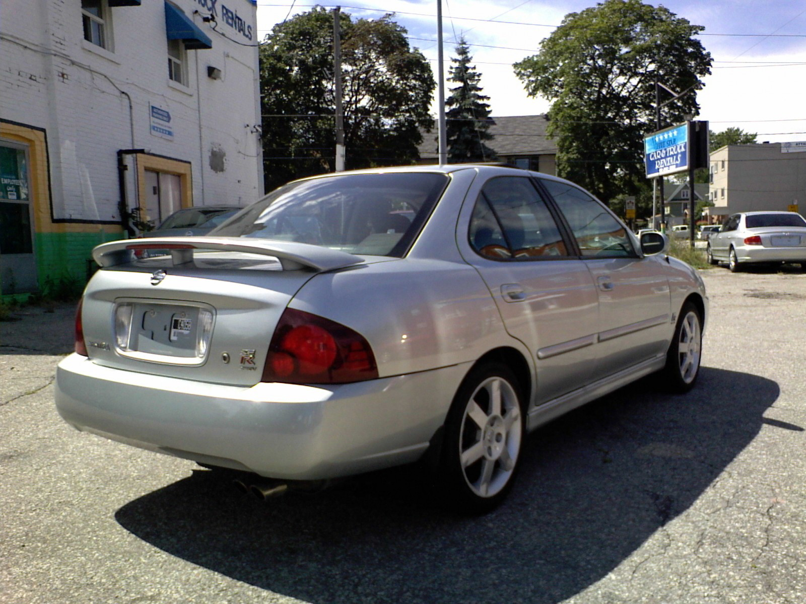 2004 Nissan Sentra 1.8 VIN Number Search - AutoDetective