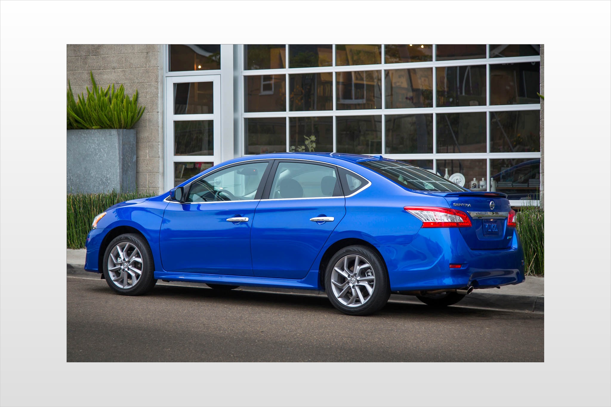 2015 Nissan Sentra Specs, Prices, VINs & Recalls - AutoDetective