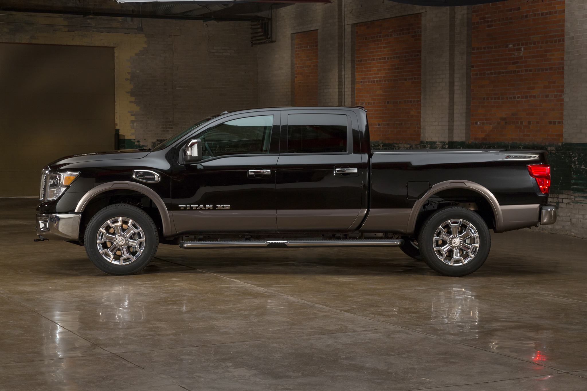2017 Nissan Titan Specs