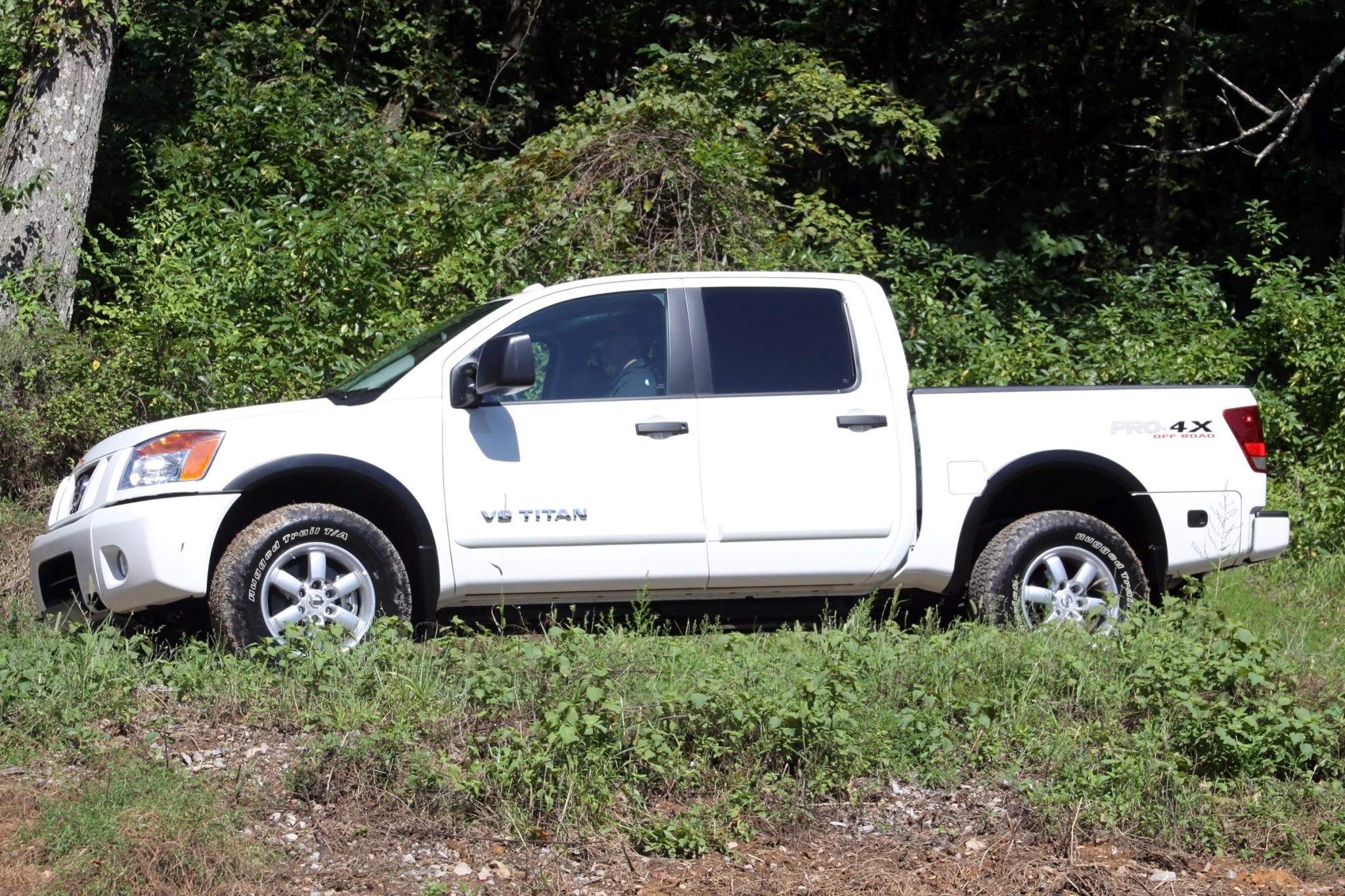 2015 Nissan Titan Specs, Prices, VINs & Recalls - AutoDetective