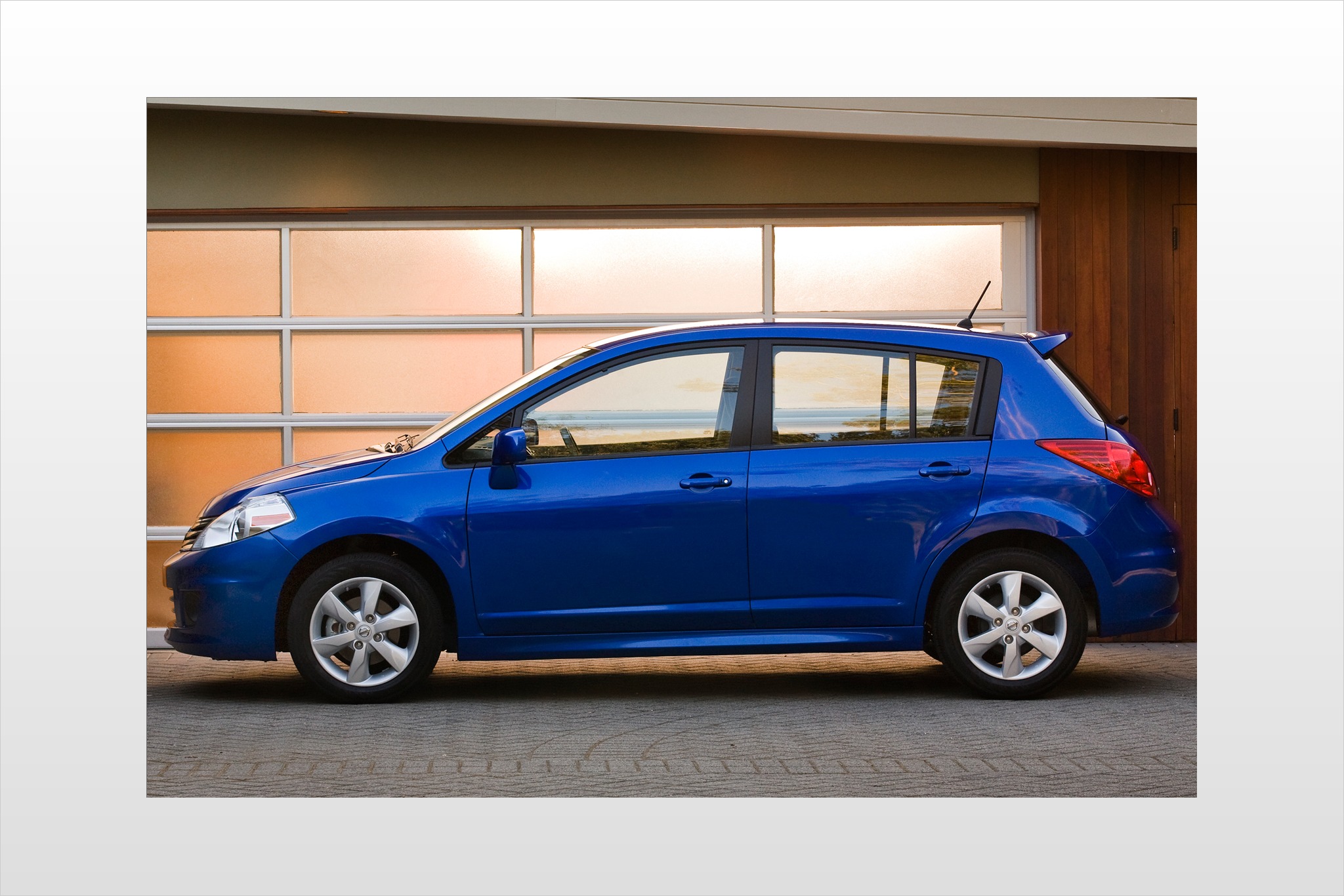 2010 Nissan Versa Specs, Prices, VINs & Recalls - AutoDetective