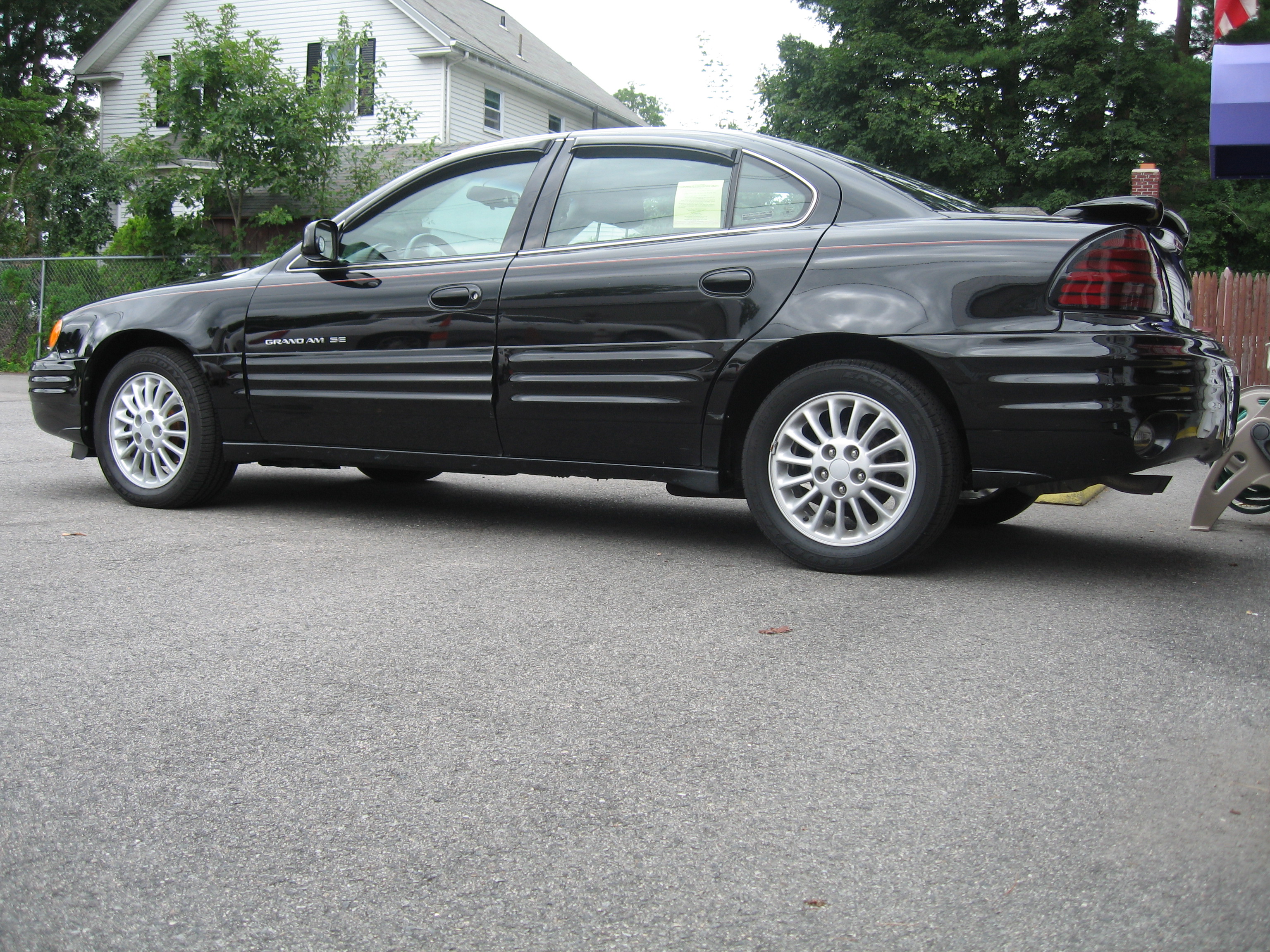 1999 Pontiac Grand AM Specs, Prices, VINs & Recalls - AutoDetective