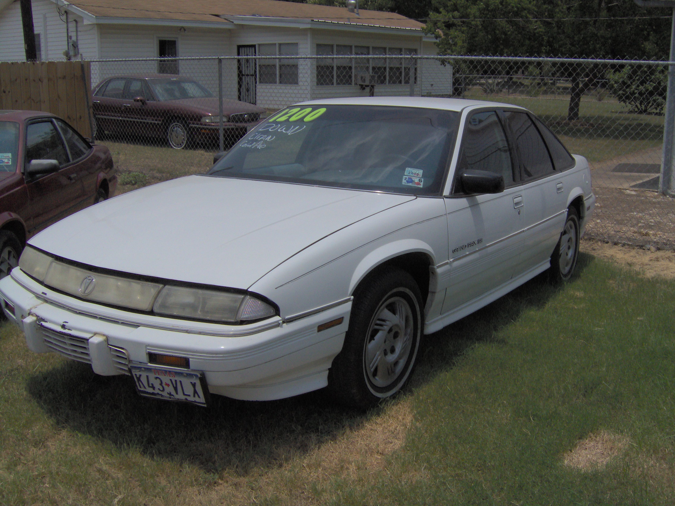 1994 Pontiac Grand Prix Specs, Prices, VINs & Recalls - AutoDetective
