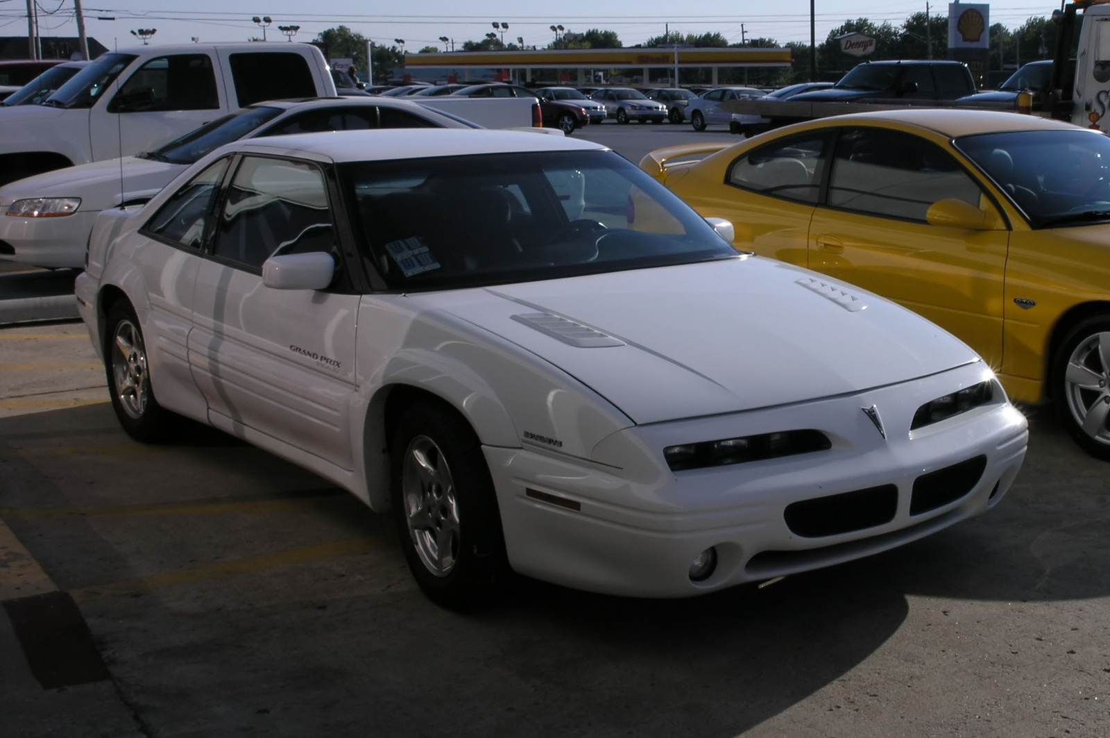 1996 Pontiac Grand Prix Specs, Prices, VINs & Recalls - AutoDetective
