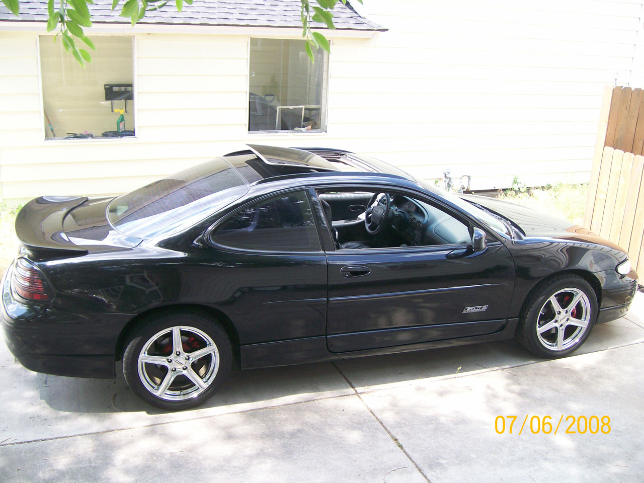 2000 Pontiac Grand Prix Specs, Prices, VINs & Recalls - AutoDetective