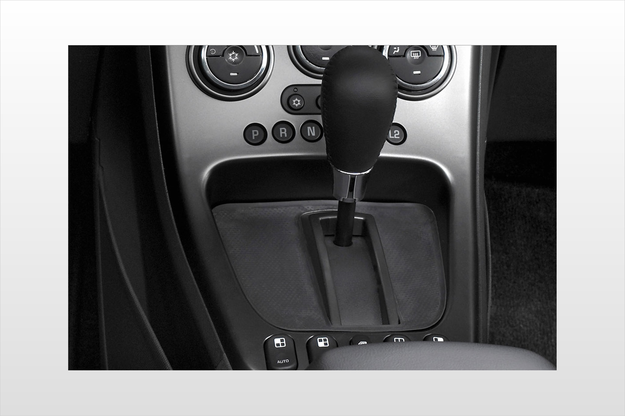 2007 Pontiac Torrent VIN Check, Specs & Recalls - AutoDetective