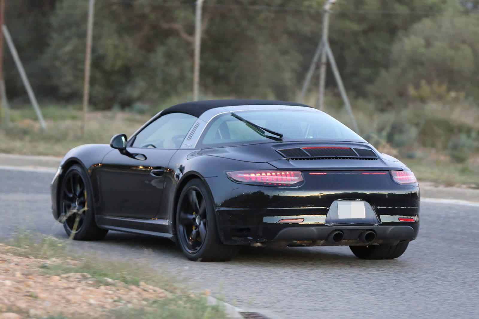 2016 Porsche 911 Specs, Prices, VINs & Recalls - AutoDetective
