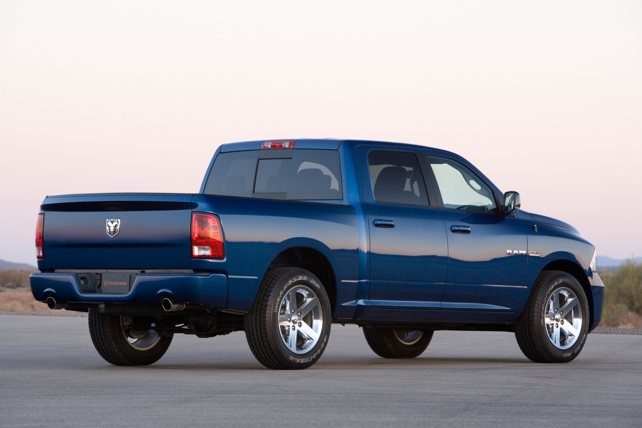 2012 RAM 1500 VINs, Configurations, MSRP & Specs - AutoDetective