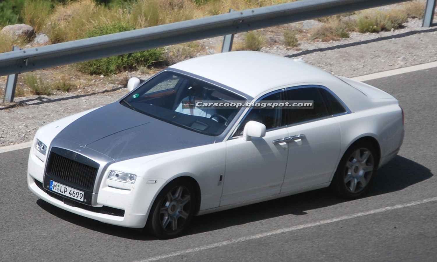 2010 Rolls-Royce Ghost Specs, Prices, VINs & Recalls - AutoDetective