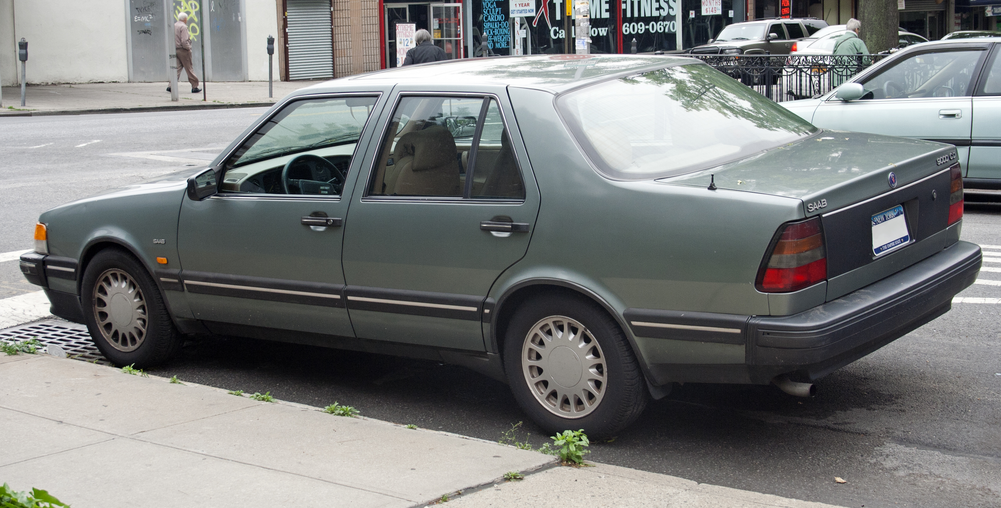1990 Saab 9000 VIN Check, Specs & Recalls - AutoDetective