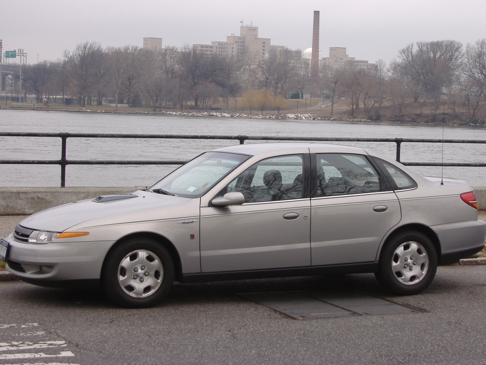 2000 Saturn LS Specs, Prices, VINs & Recalls - AutoDetective