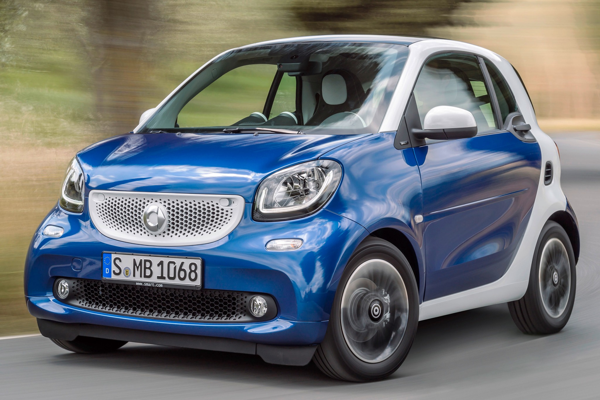 2016 smart fortwo VINs, Configurations, MSRP & Specs - AutoDetective