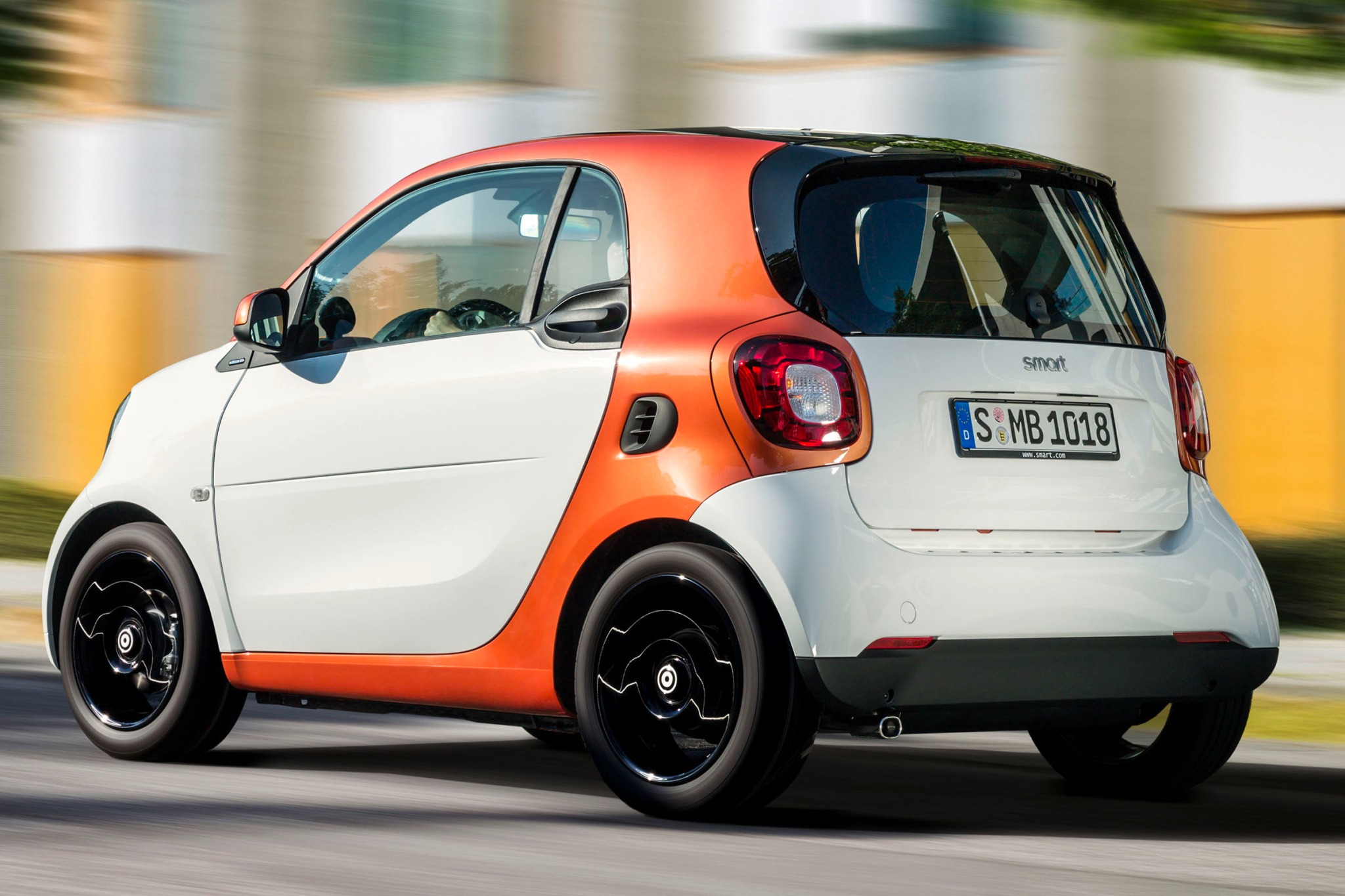 2016 smart fortwo VINs, Configurations, MSRP & Specs - AutoDetective